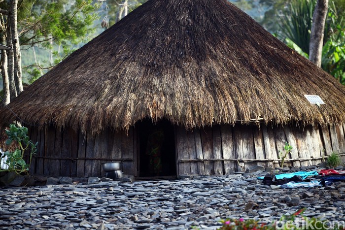 Papuan Honai Traditional House Continues to be Preserved – WEST PAPUA